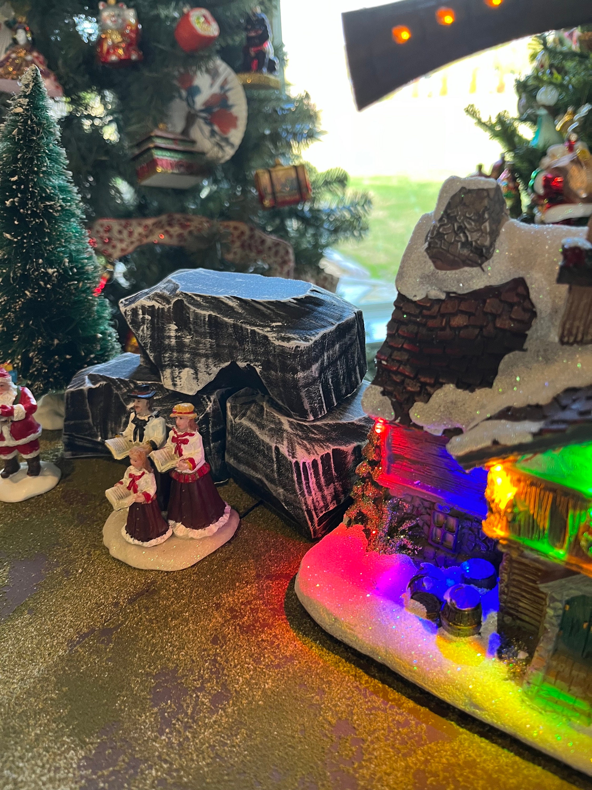 Boulder Rock Set of 5 - Christmas or Halloween Village Accessory - Etsy