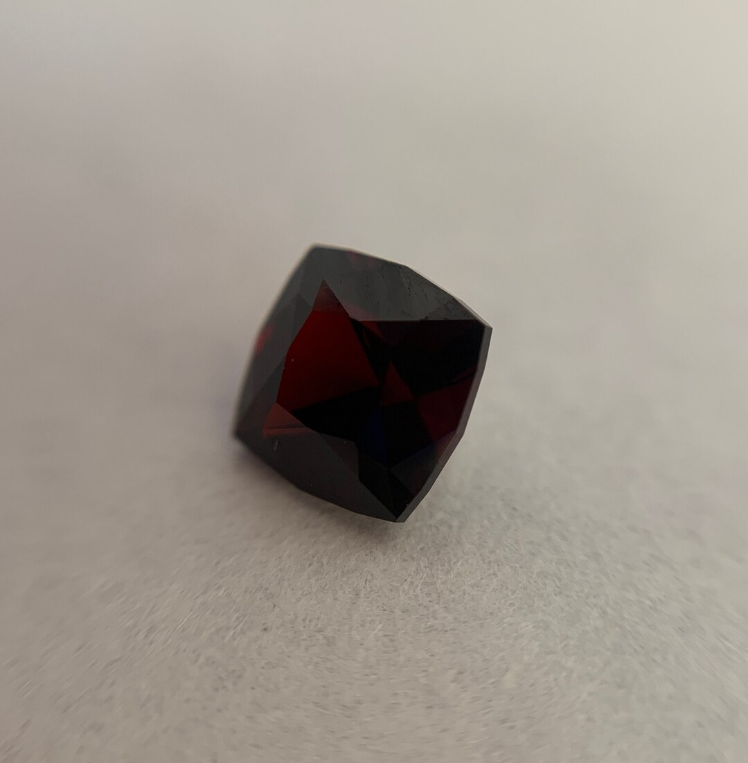 Garnet australian Red Cushion Shaped Gemstone, Natural and Untreated ...