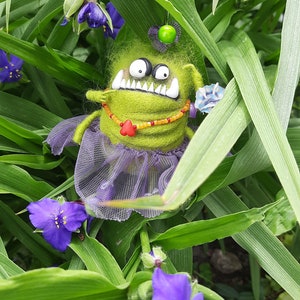 Needle Felted Scary Beautiful Monster. Needle Felted Bugs, Creatures ...