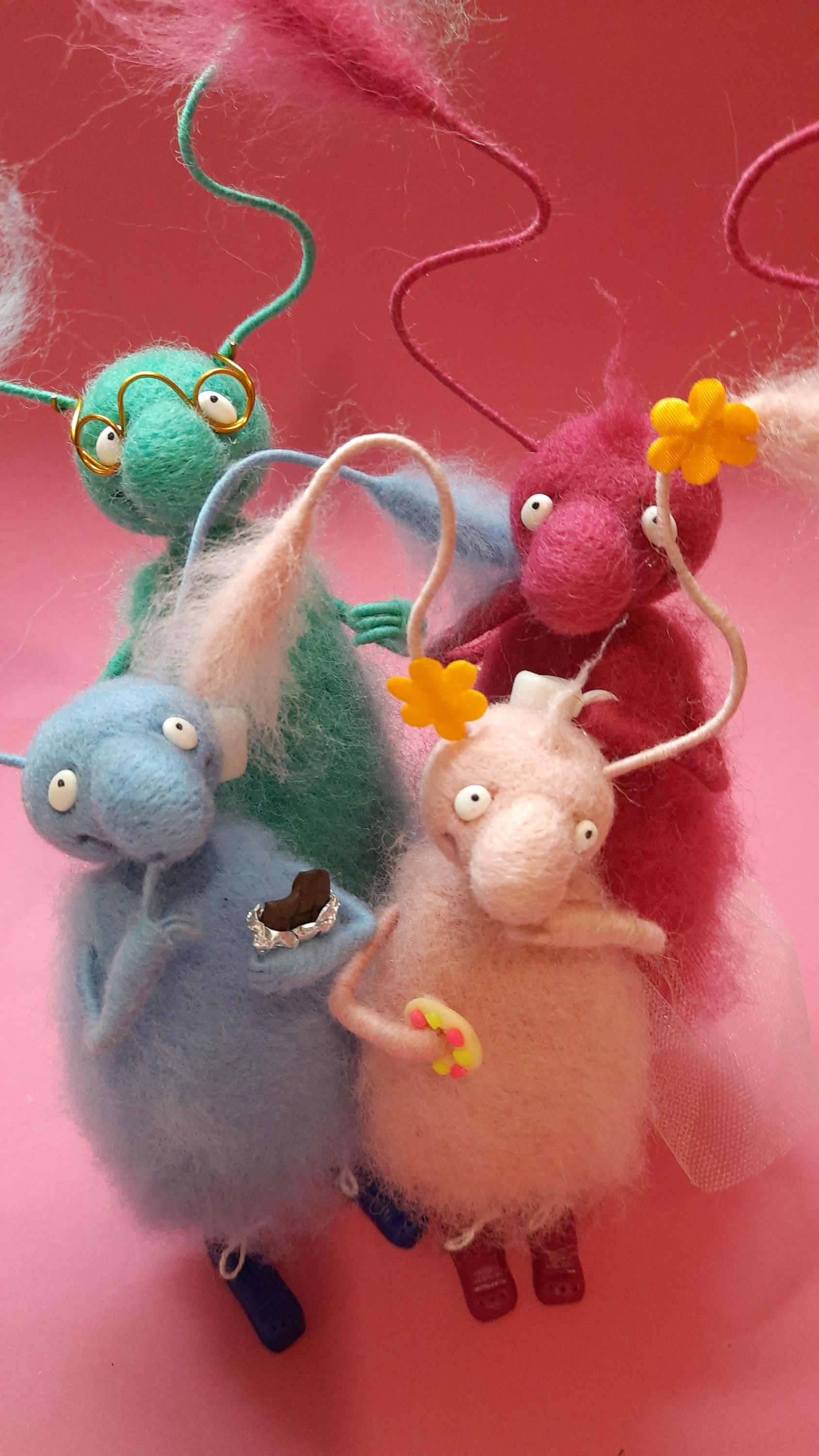 Needle Felted Cockroaches, Bugs, Creatures, Aliens, Fantasy. Family of ...