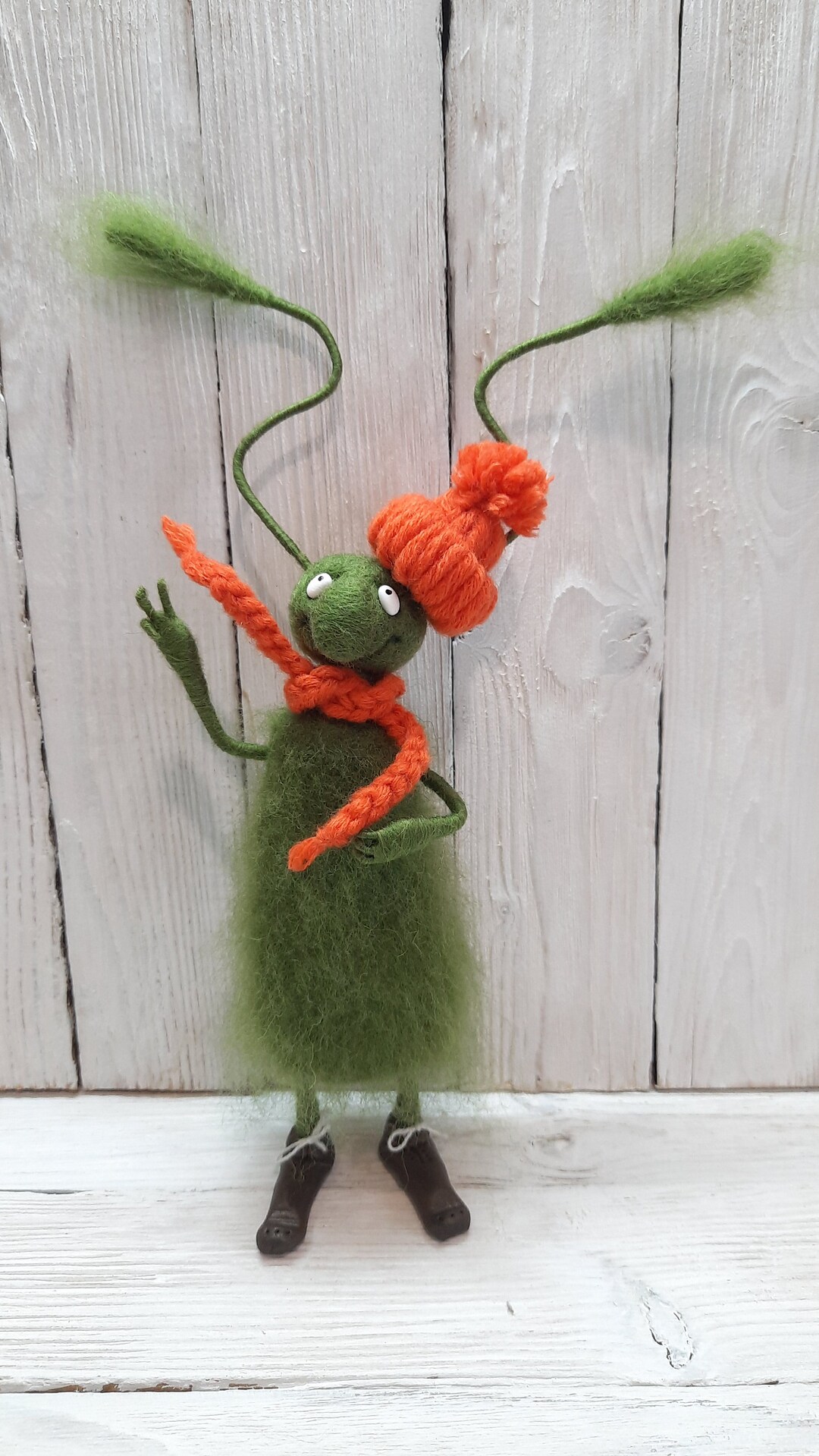 Needle Felted Cockroaches, Bugs, Creatures, Aliens, Fantasy. Needle ...