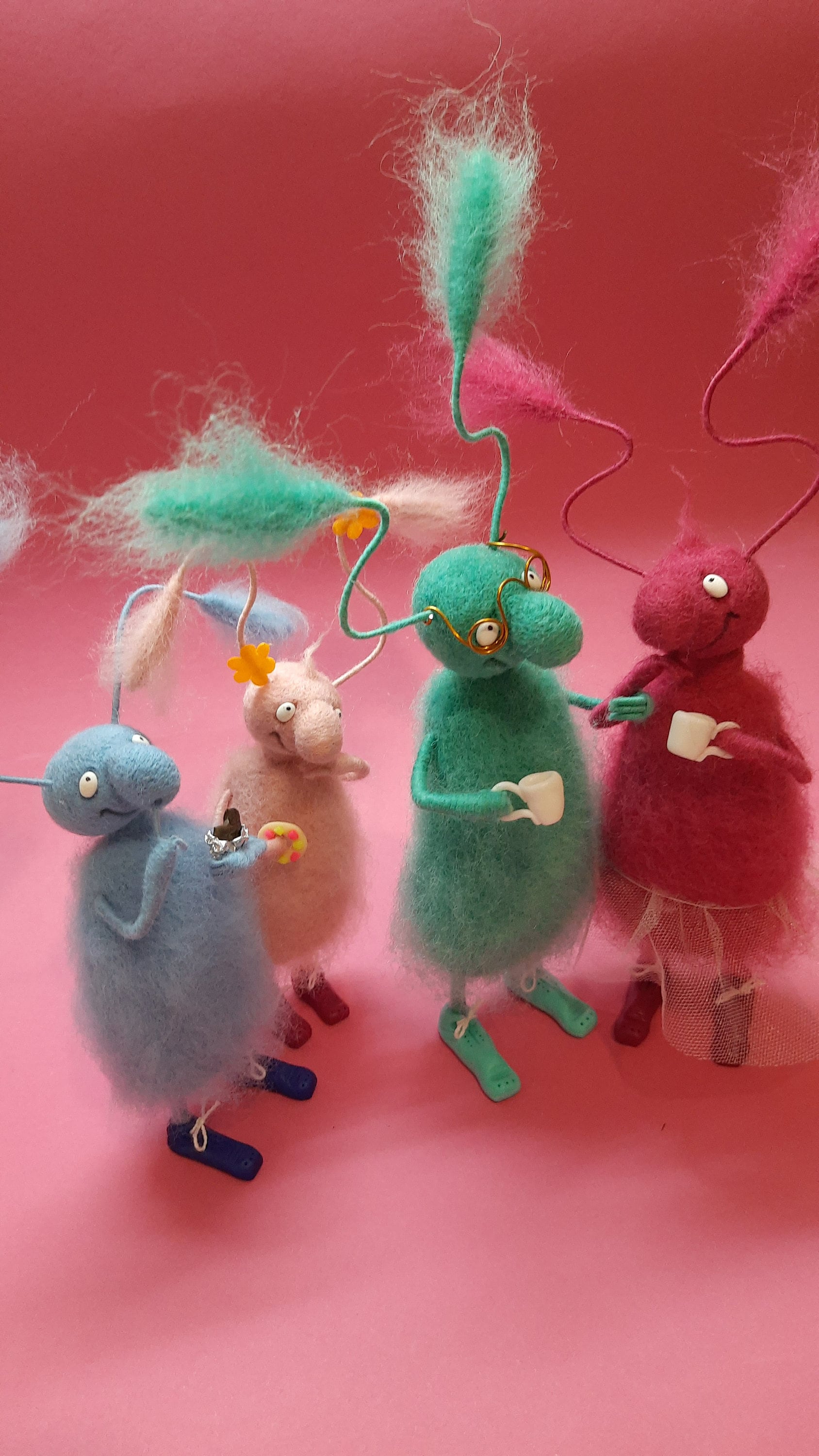 Needle Felted Cockroaches, Bugs, Creatures, Aliens, Fantasy. Family of ...