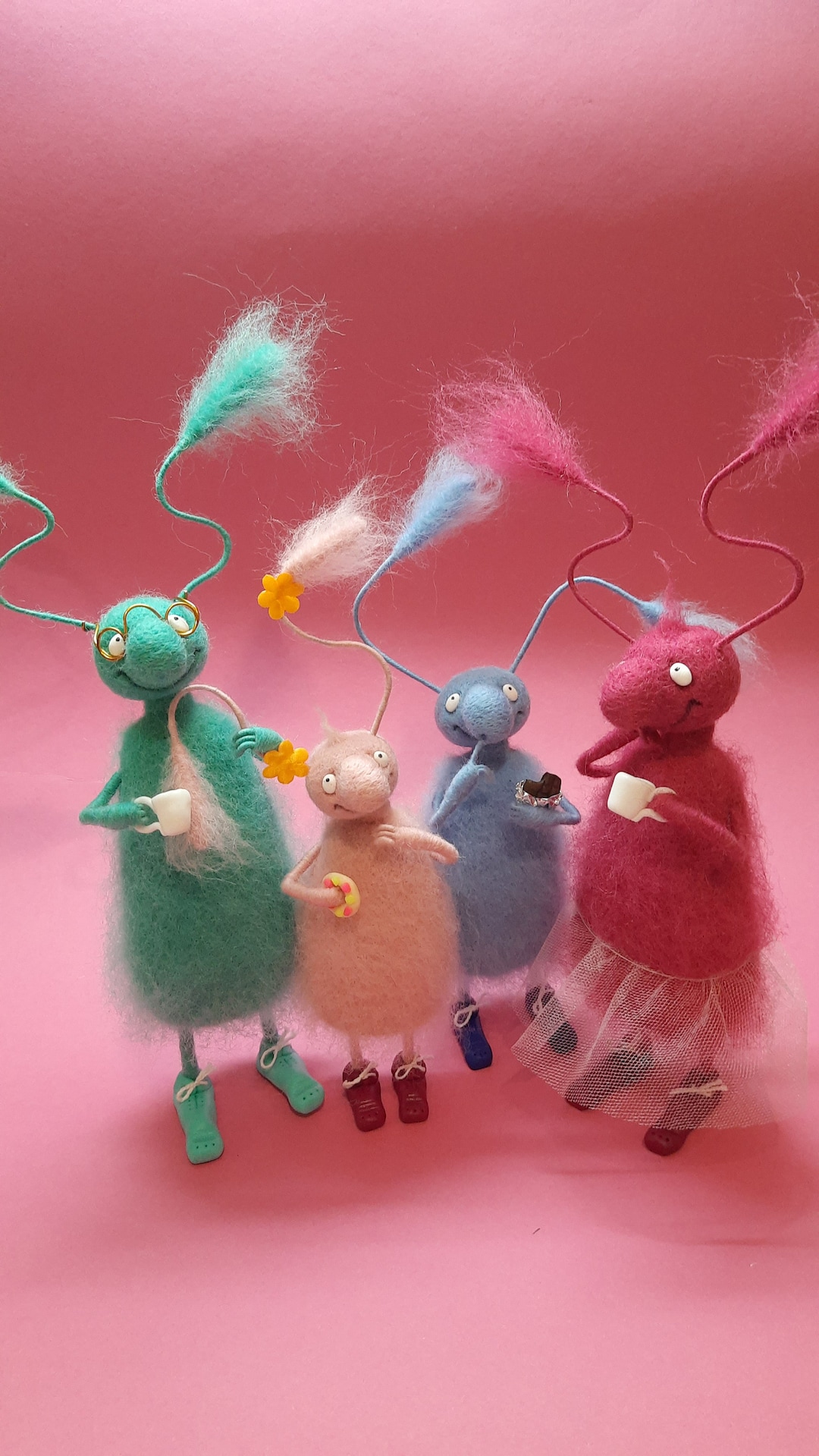 Needle Felted Cockroaches, Bugs, Creatures, Aliens, Fantasy. Family of ...