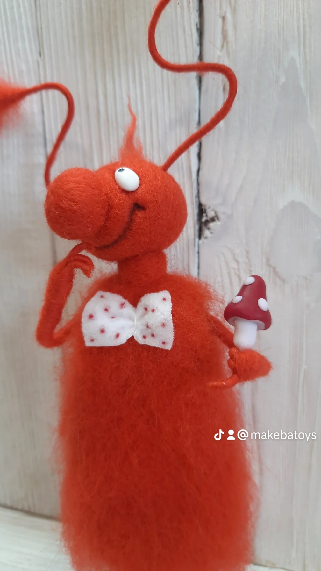 Needle Felted Cockroaches, Bugs, Creatures, Aliens, Fantasy. Needle ...