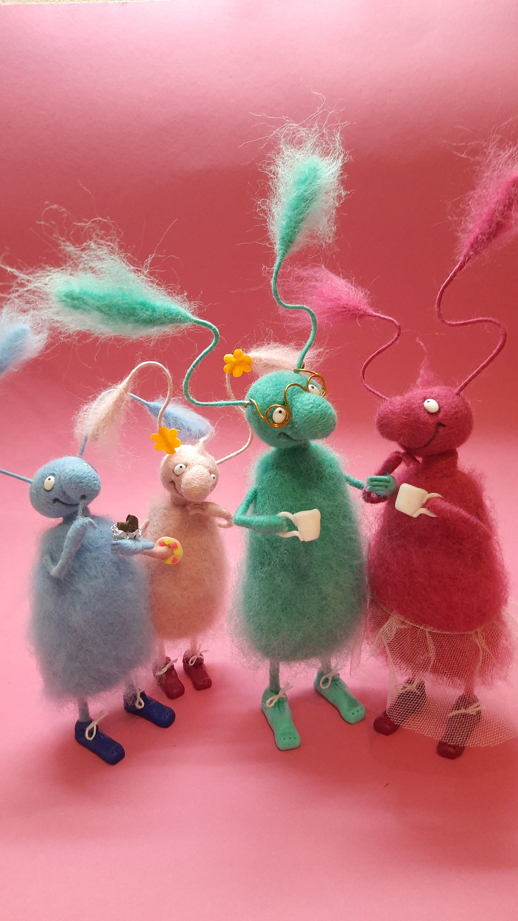 Needle Felted Cockroaches, Bugs, Creatures, Aliens, Fantasy. Family of ...