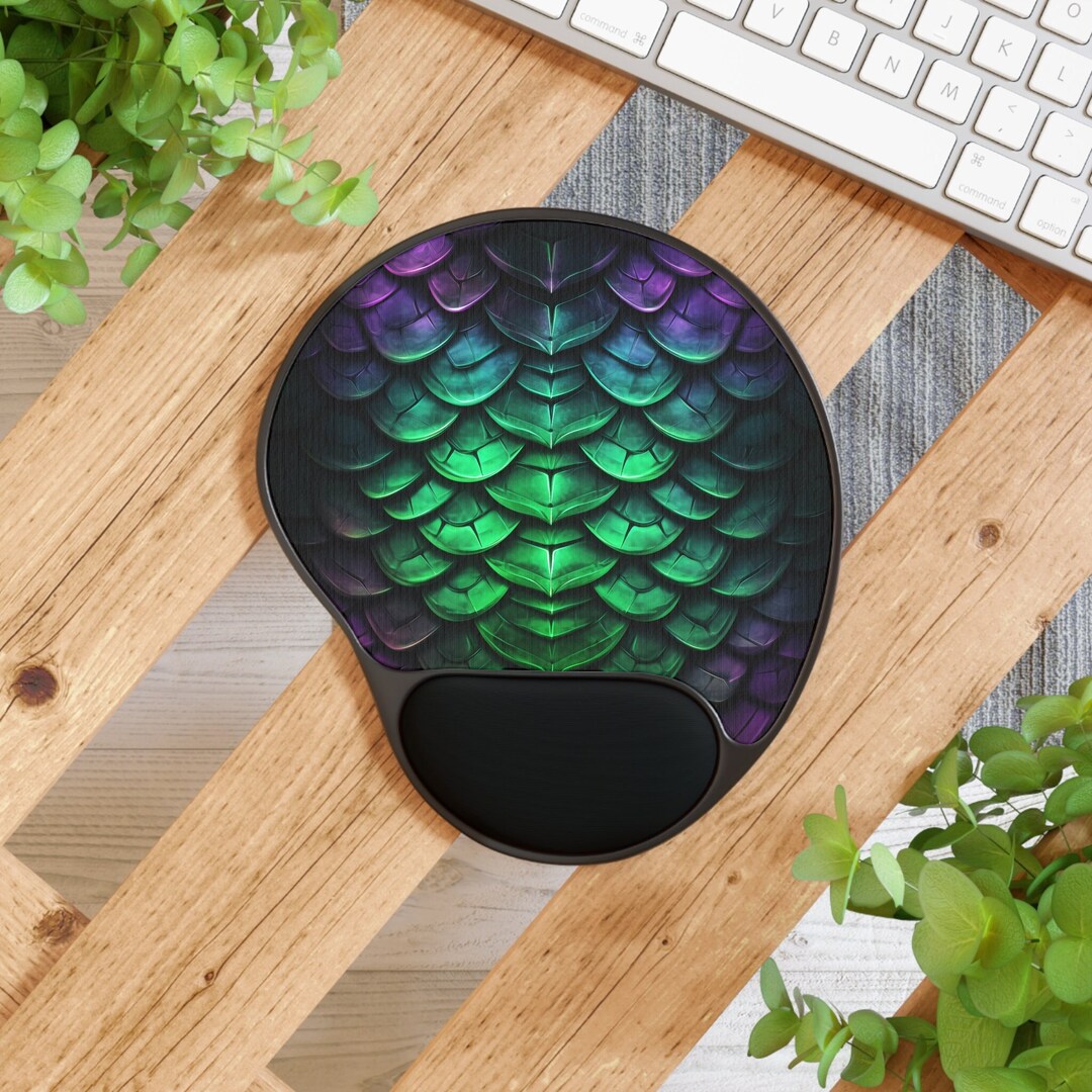 Dragon Scales Ergonomic Mouse Pad With Wrist Rest, Dragon Skin Green ...