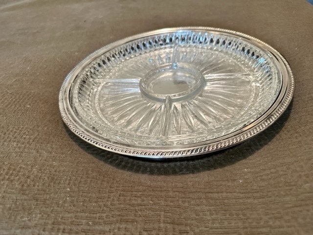 KENT SILVERSMITH 2 Pc-silver Plate Gallery Tray & Glass Relish Insert ...