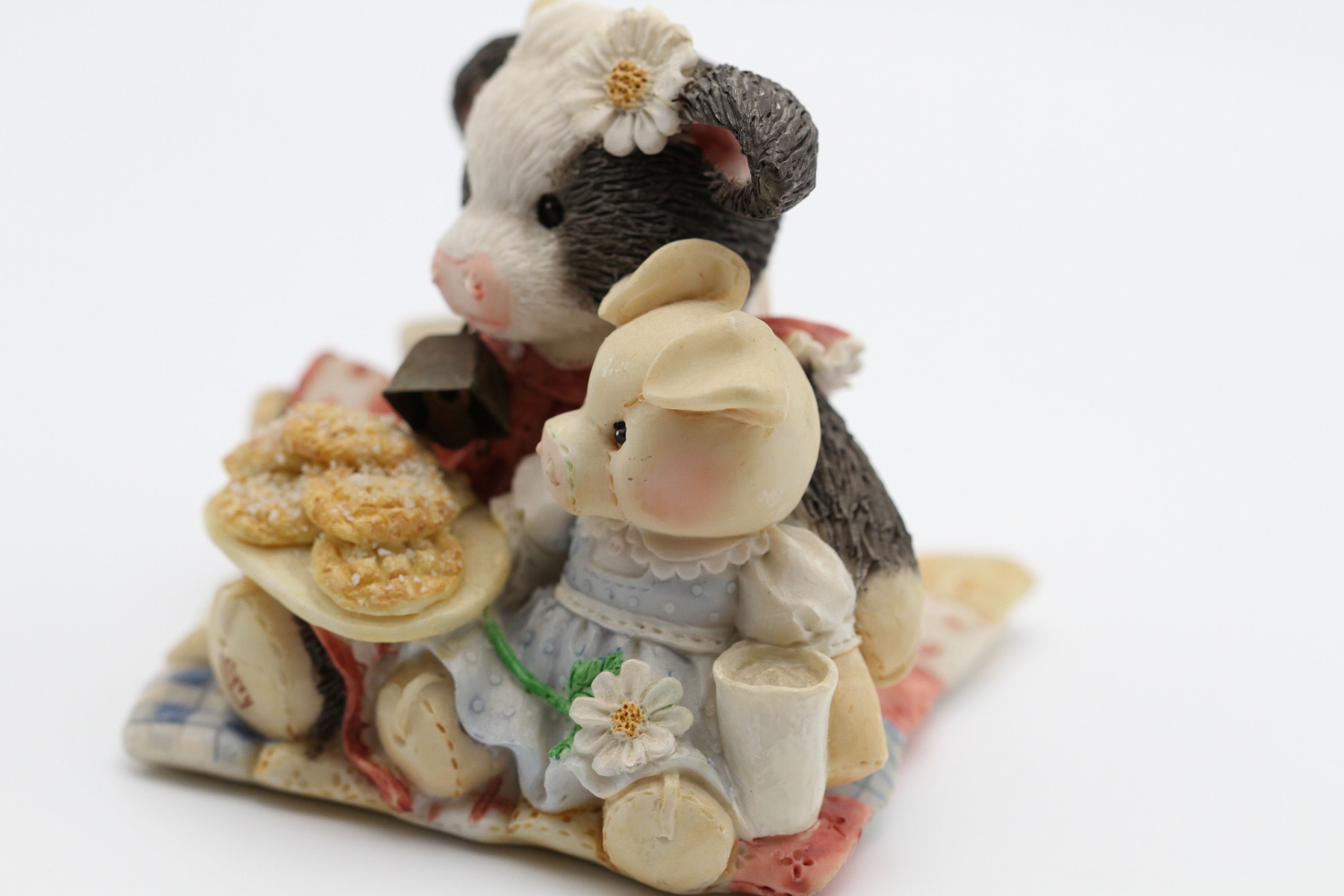 Mary's Moo Moo cookies Are for Sharing Collectible Figurine. - Etsy