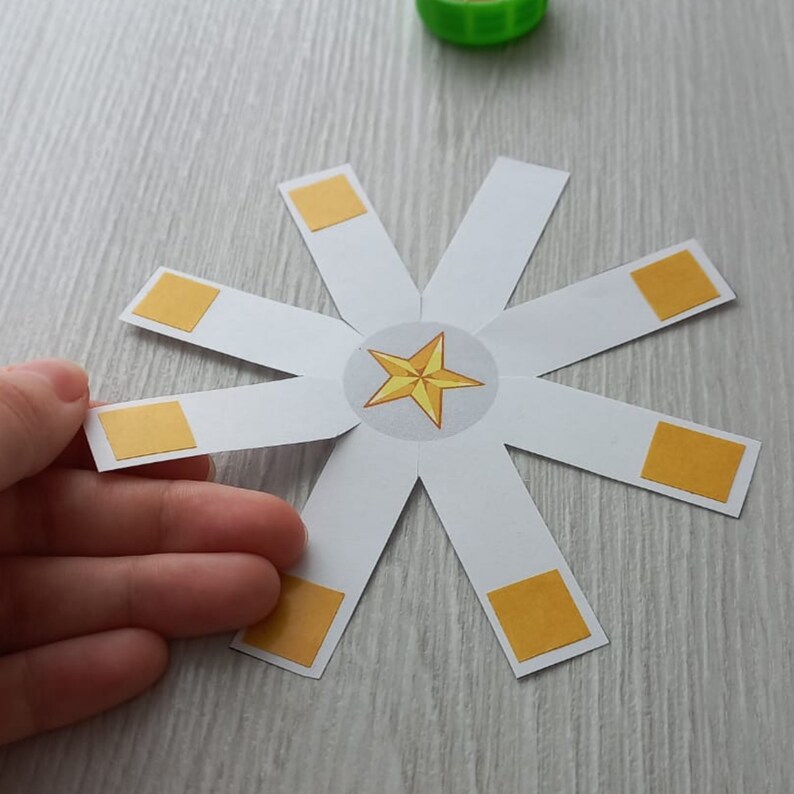 Christmas Checkers | Bottle Cap Recycling Activity | Tic Tac Toe | XOX ...