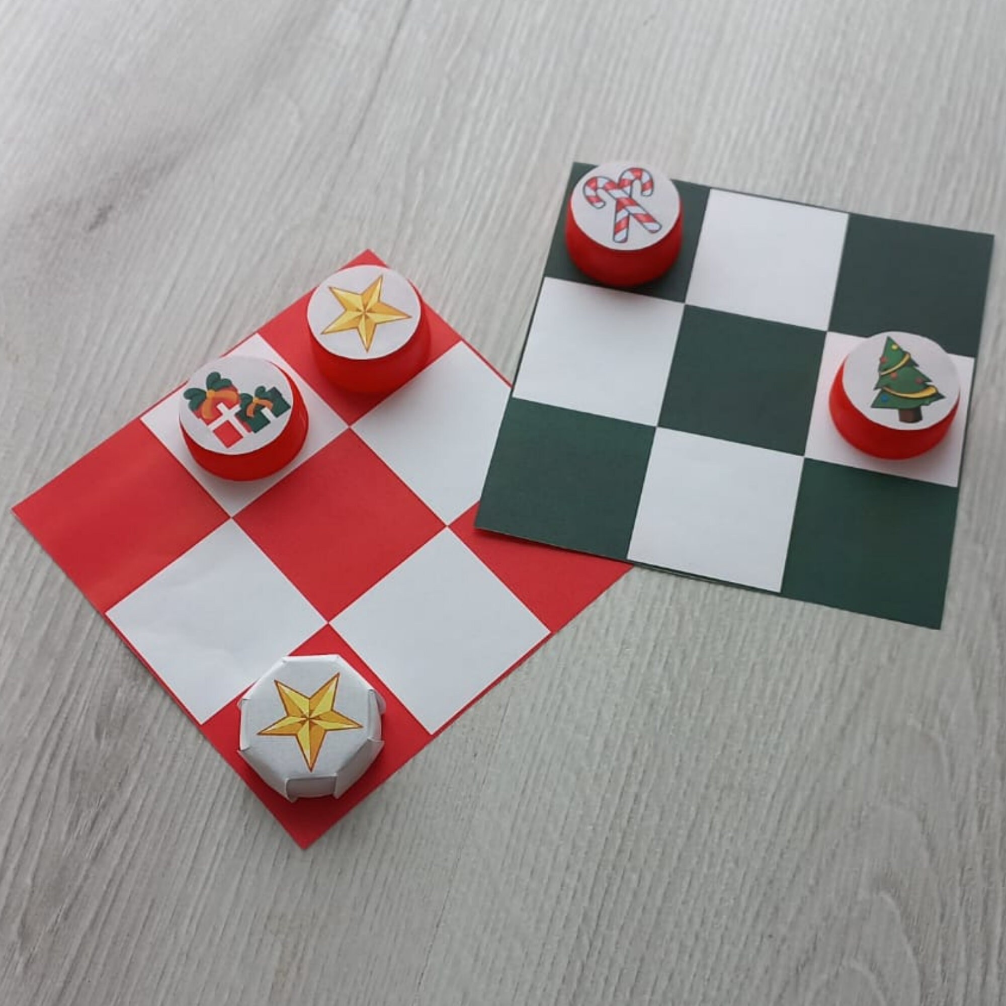Christmas Checkers | Bottle Cap Recycling Activity | Tic Tac Toe | XOX ...