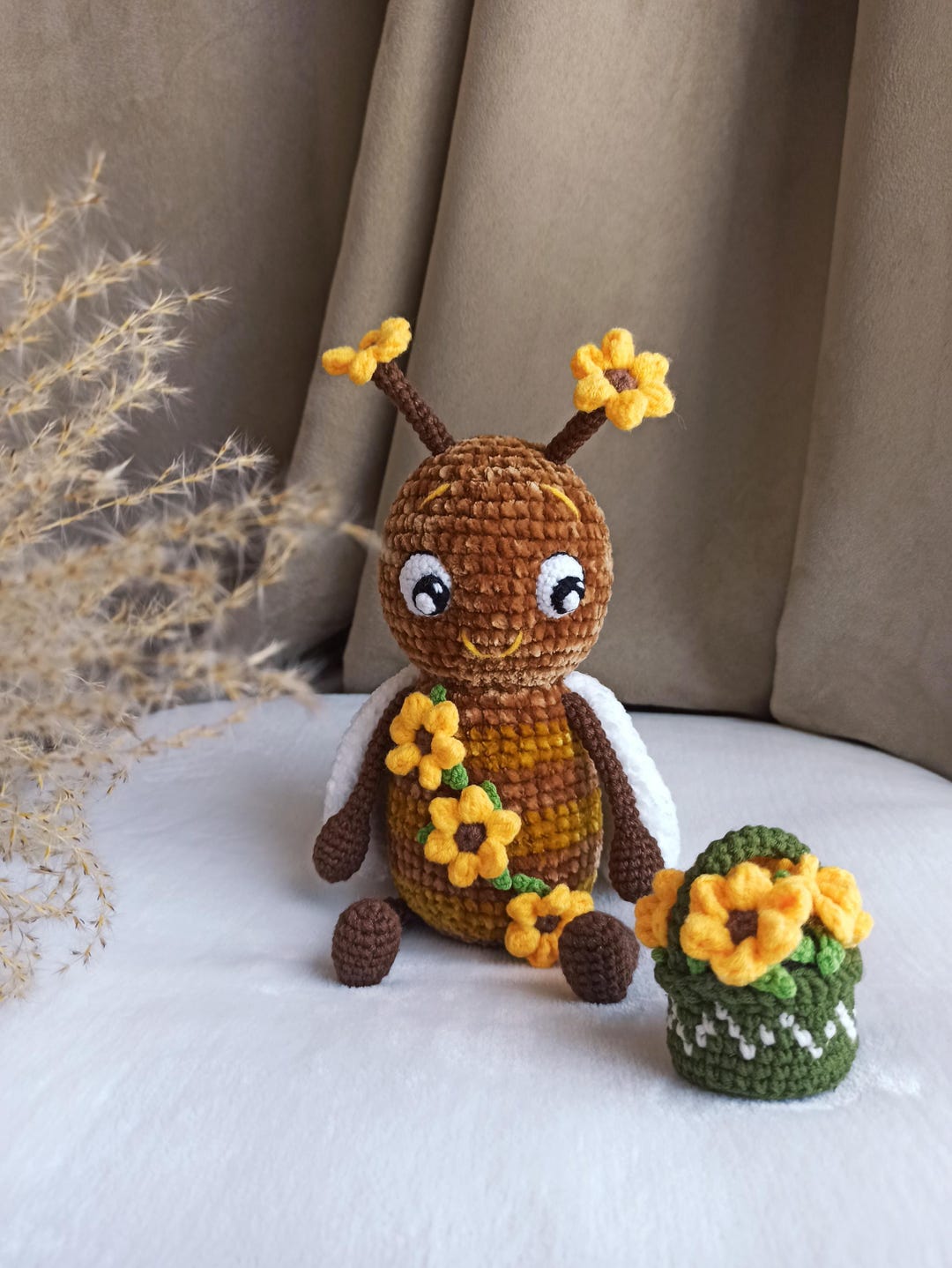 Plushie Bee – Handmade Amigurumi Bee Plush – Cute Insect Toy for Kids ...