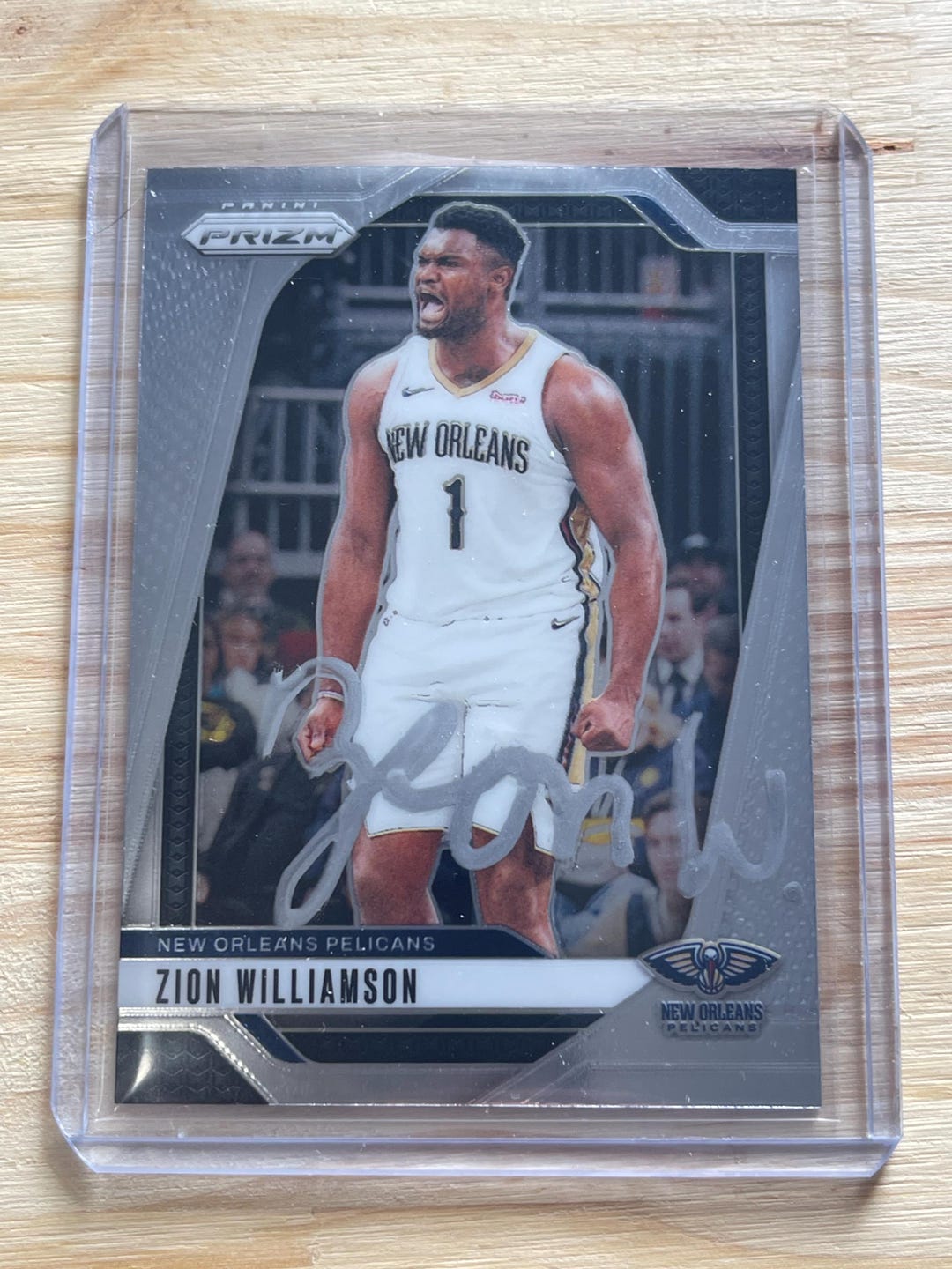 Zion Williamson Autograph on Card Auto New Orleans Pelicans Basketball ...