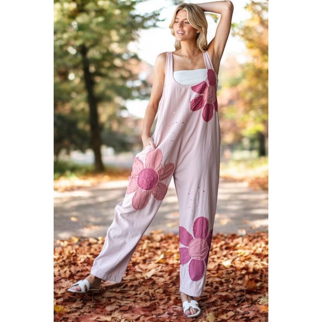 Go Big Daisy Patched Jumper With Pockets in Pink Loose Fit Baggy ...