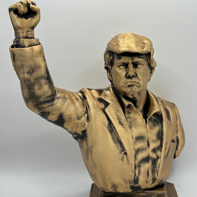 Fight Fight Fight Statue - Etsy