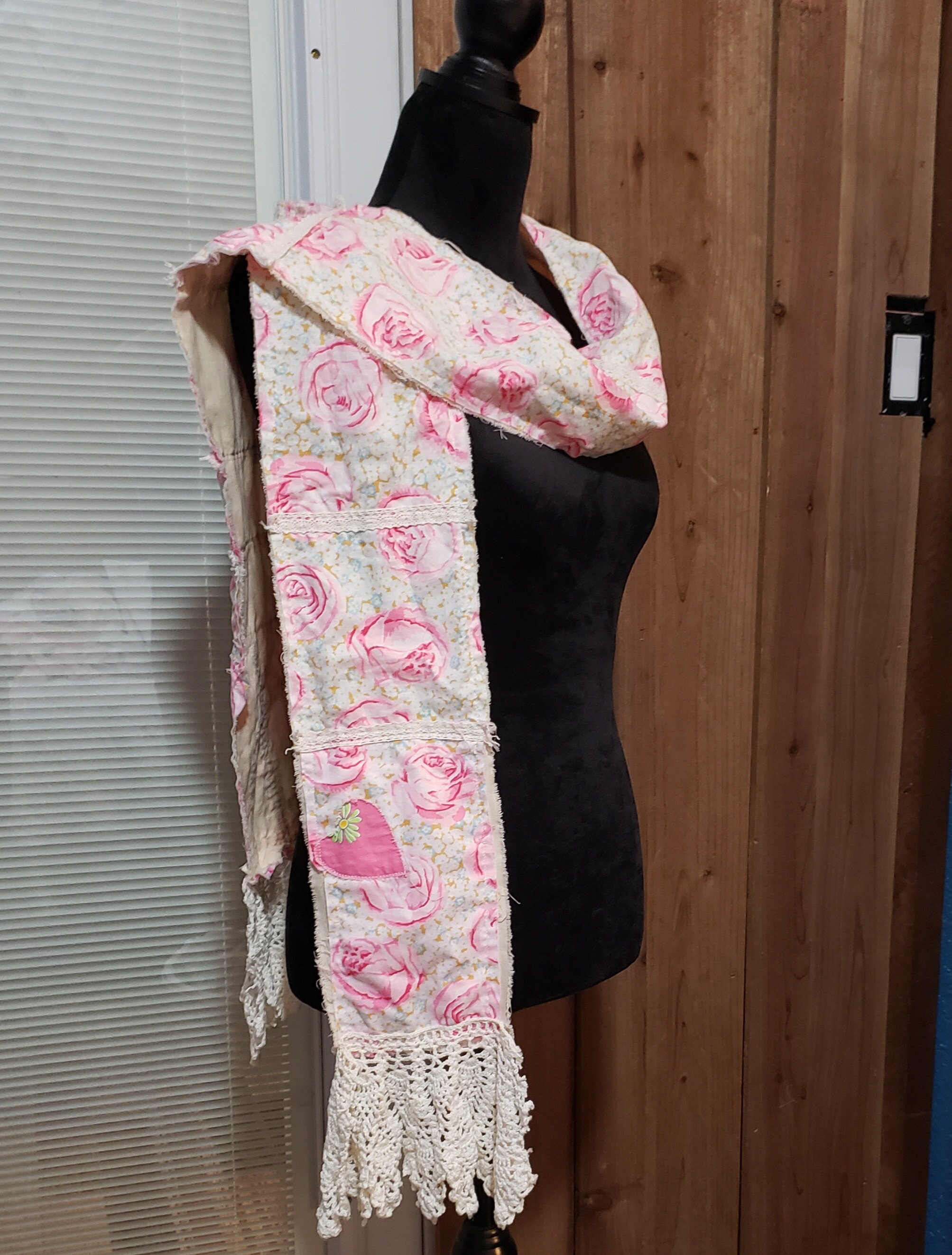 Free Rose Designs.. Upcycled Distressed Shabby Chic Romantic Bohemian ...