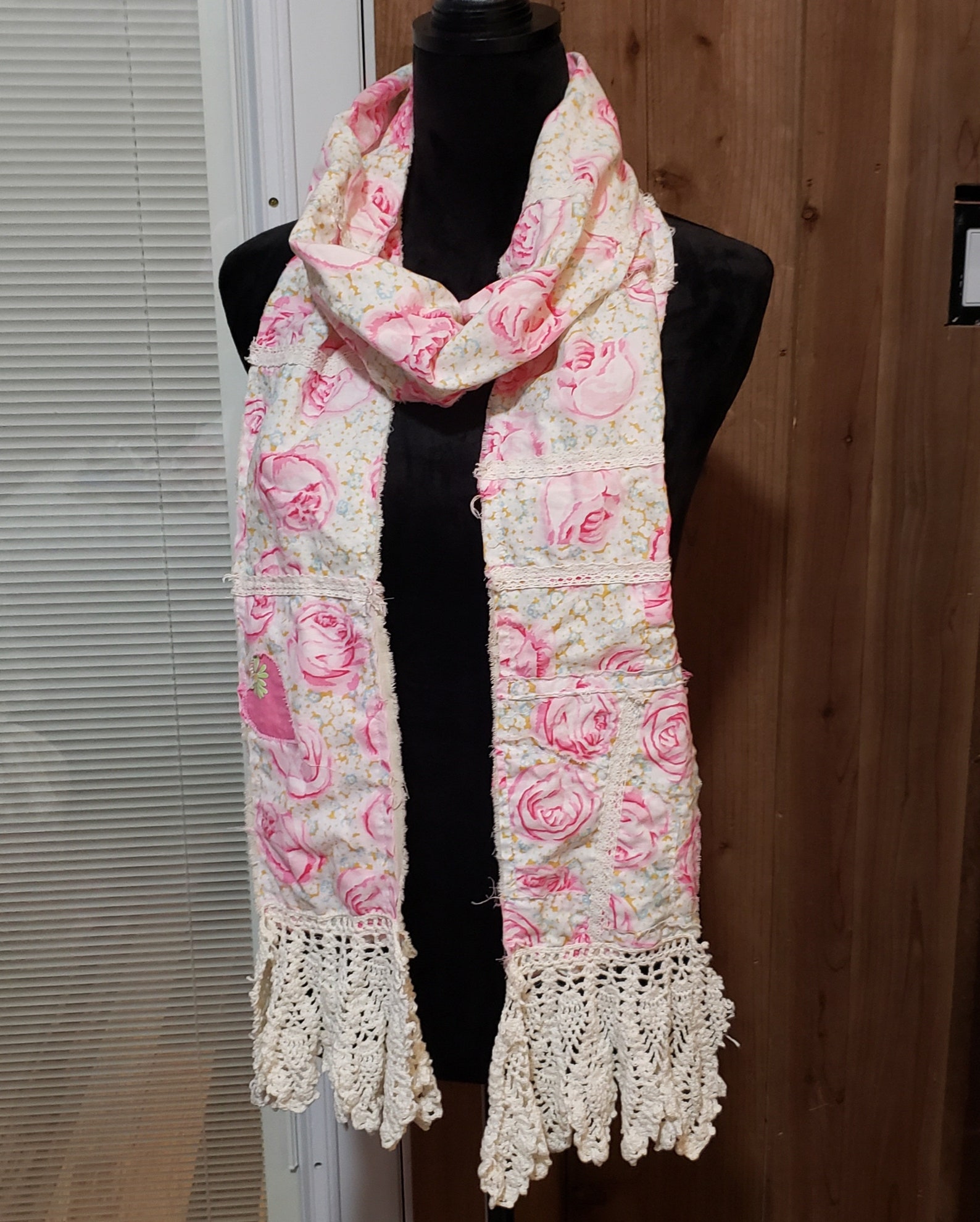 Free Rose Designs.. Upcycled Distressed Shabby Chic Romantic Bohemian ...