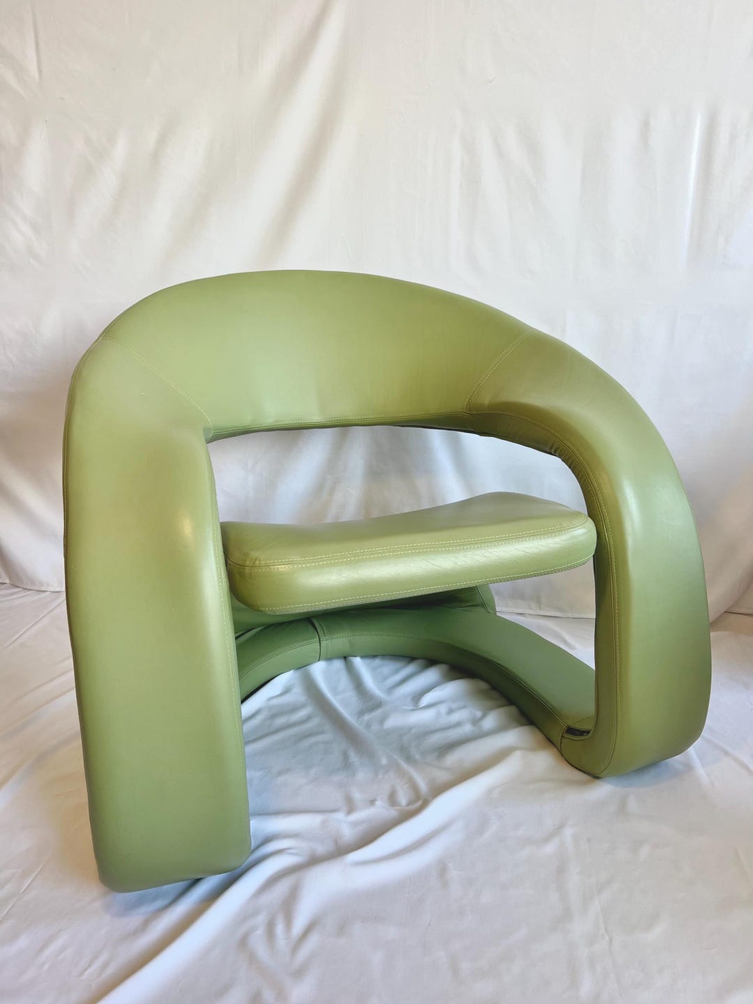 Jaymar Sculptural Tongue Chair - Etsy