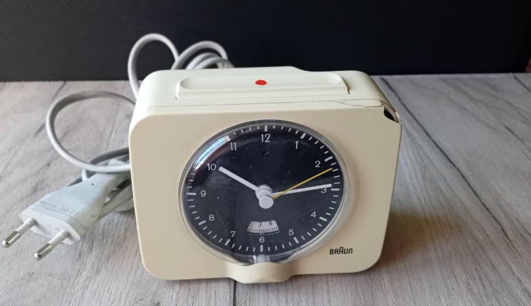 Vintage BRAUN Alarm Clock From 1970s, Electrical Retro Alarm Clock ...