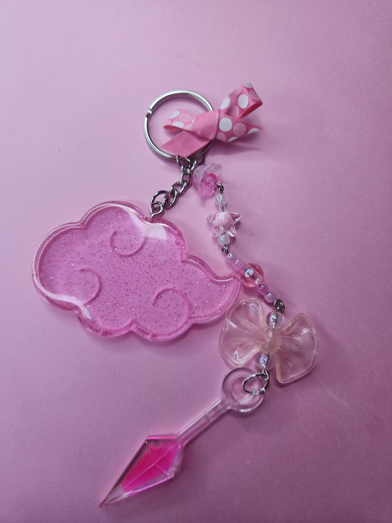 Famous Ninja Anime Pink Resin Kunai Knife & Resin Cloud Cute Keychain ...