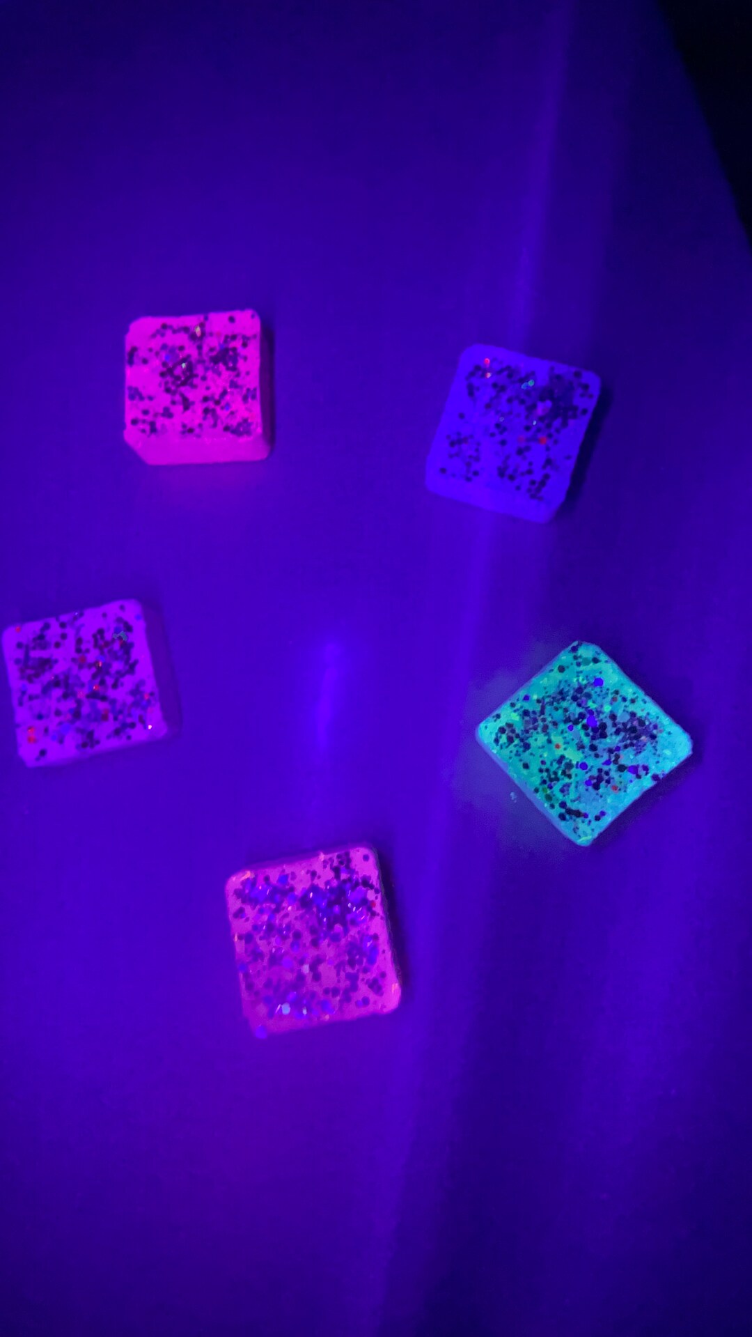 18 UV Glow Neon Large Square Gym Chalk Reforms With Multi-colored ...