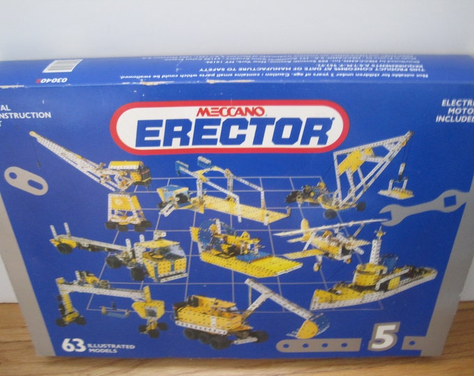 A Rare Find a 5 Meccano Erector Building Construction Set With a Motor ...