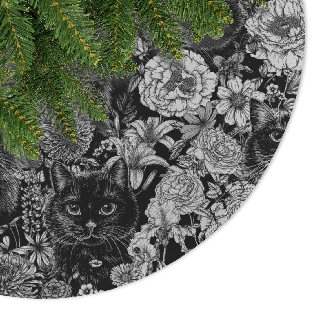 Black Cat Wildflower Christmas Tree Skirt, Gothic Witchy Festive ...