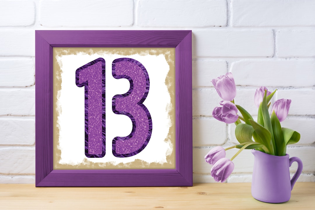 Taylor Swift-inspired Lucky Number 13 Paints on Her Hand Before ...