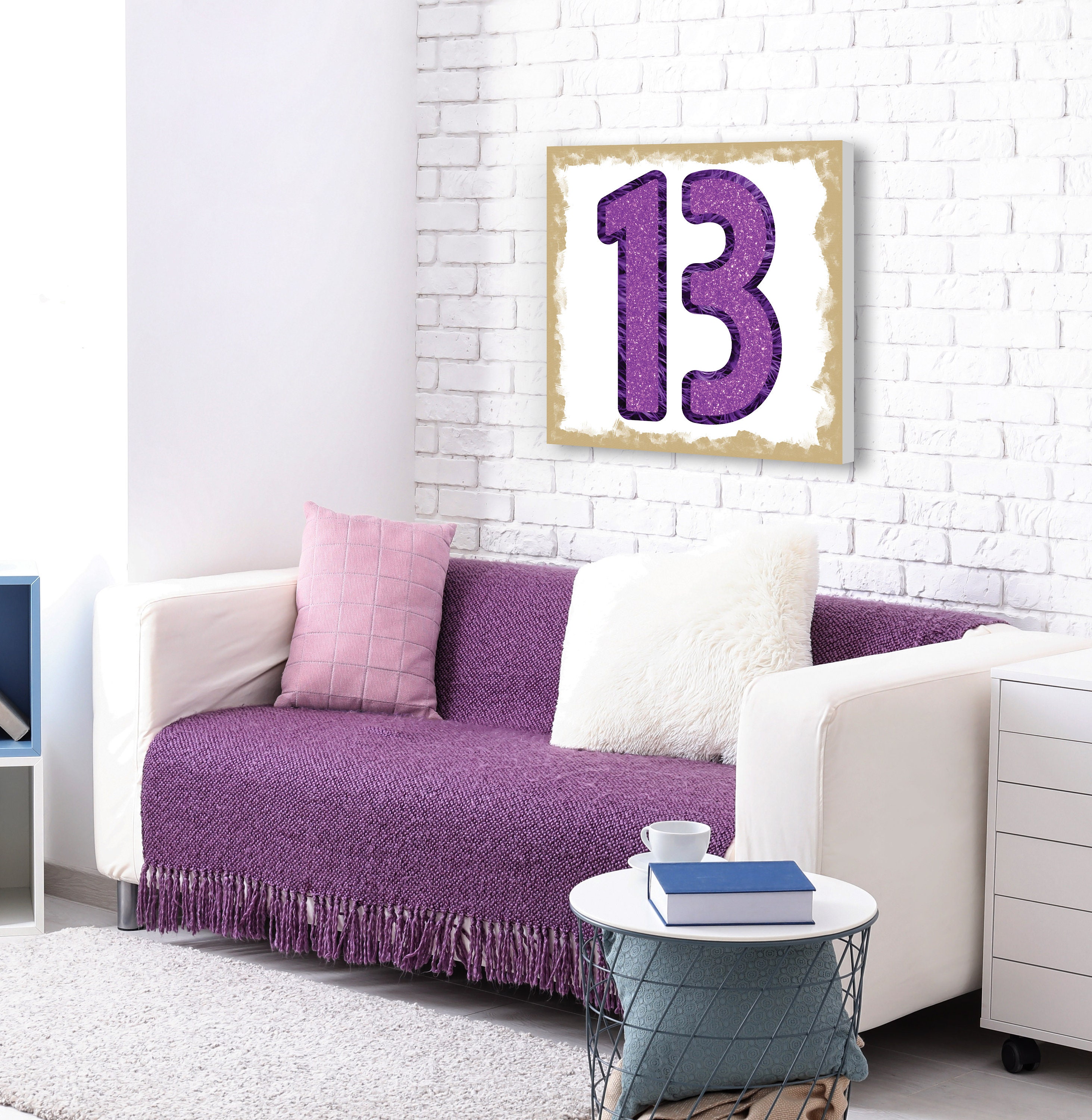 Taylor Swift-inspired Lucky Number 13 Paints on Her Hand Before ...