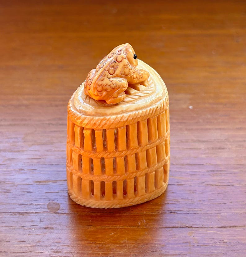 Vintage Traditional Chinese Toad Basket Box, Made of Carved Bone---new ...