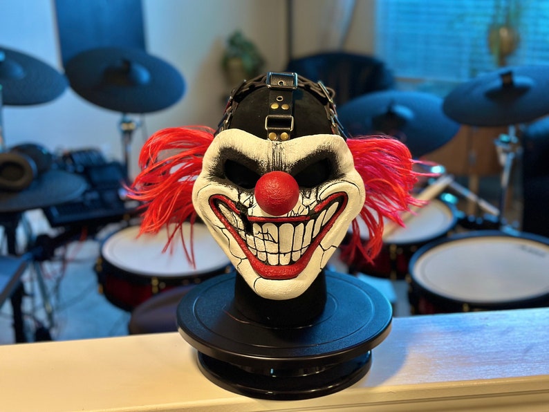 Sweet Tooth Mask - Etsy