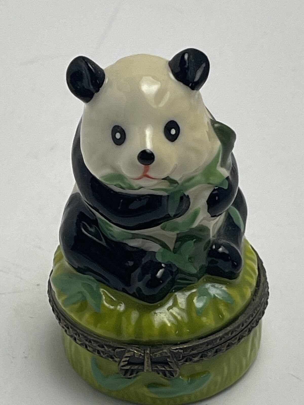 Vintage Hinged Porcelain Trinket Box ~ Panda Bear Eating Bamboo Leaves ...