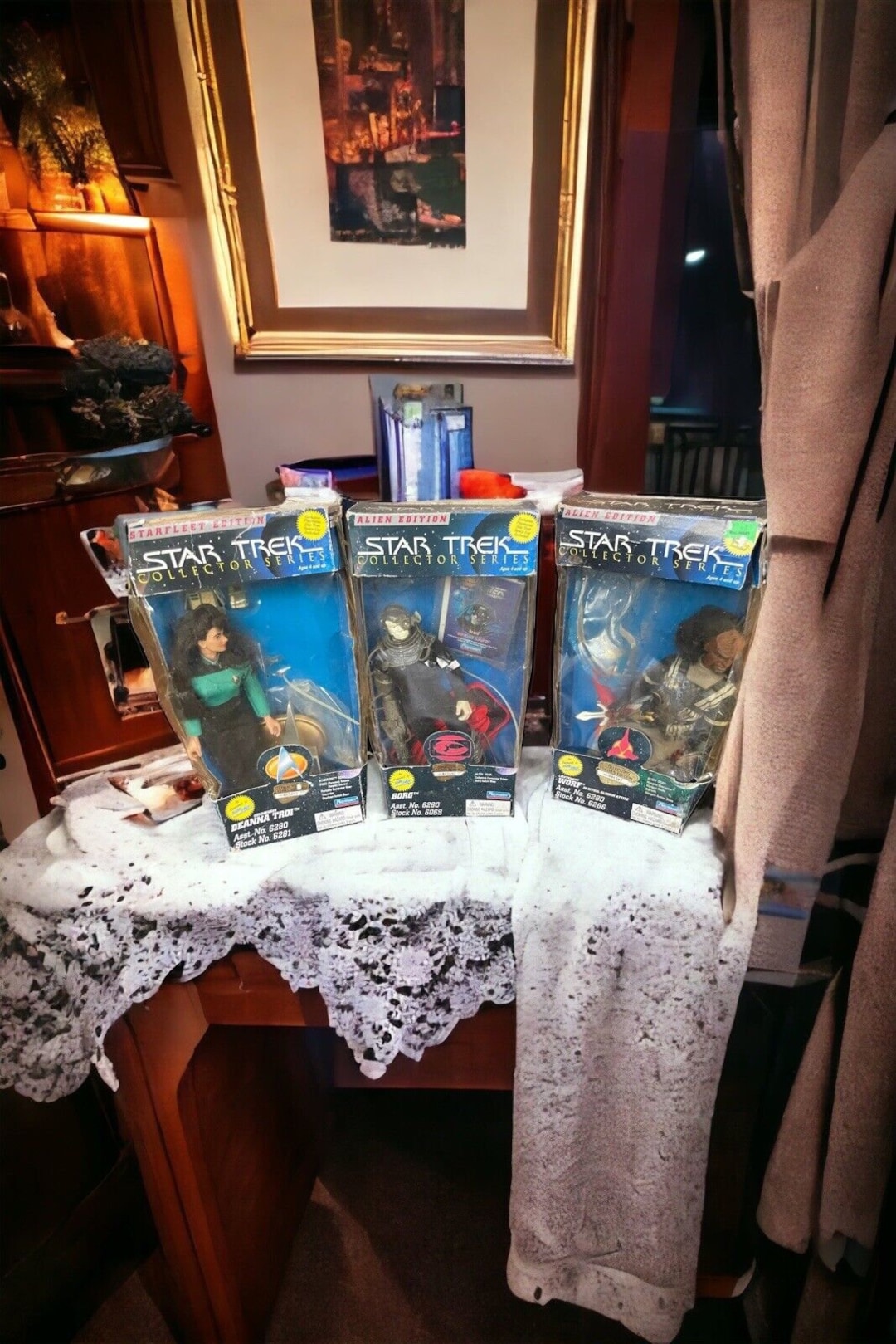 3-1995 Star Trek Series Edition, 1-deanna Troi 2-borg 3-worf Figurines ...