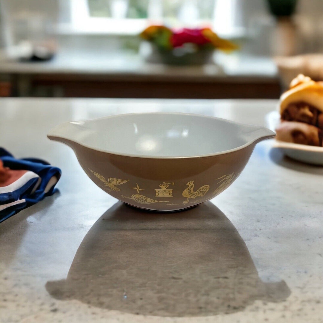 Vintage Pyrex Early American Cinderella Mixing Bowl 444 Brown Gold 4 ...