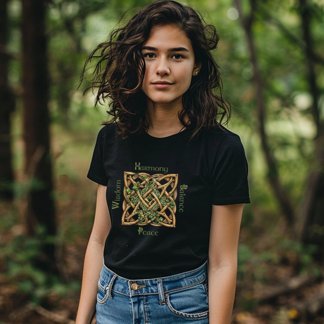 Celtic Knot Shirt- Pagan Shirt- Druid Tee- Witchy Aesthetic Shirt ...