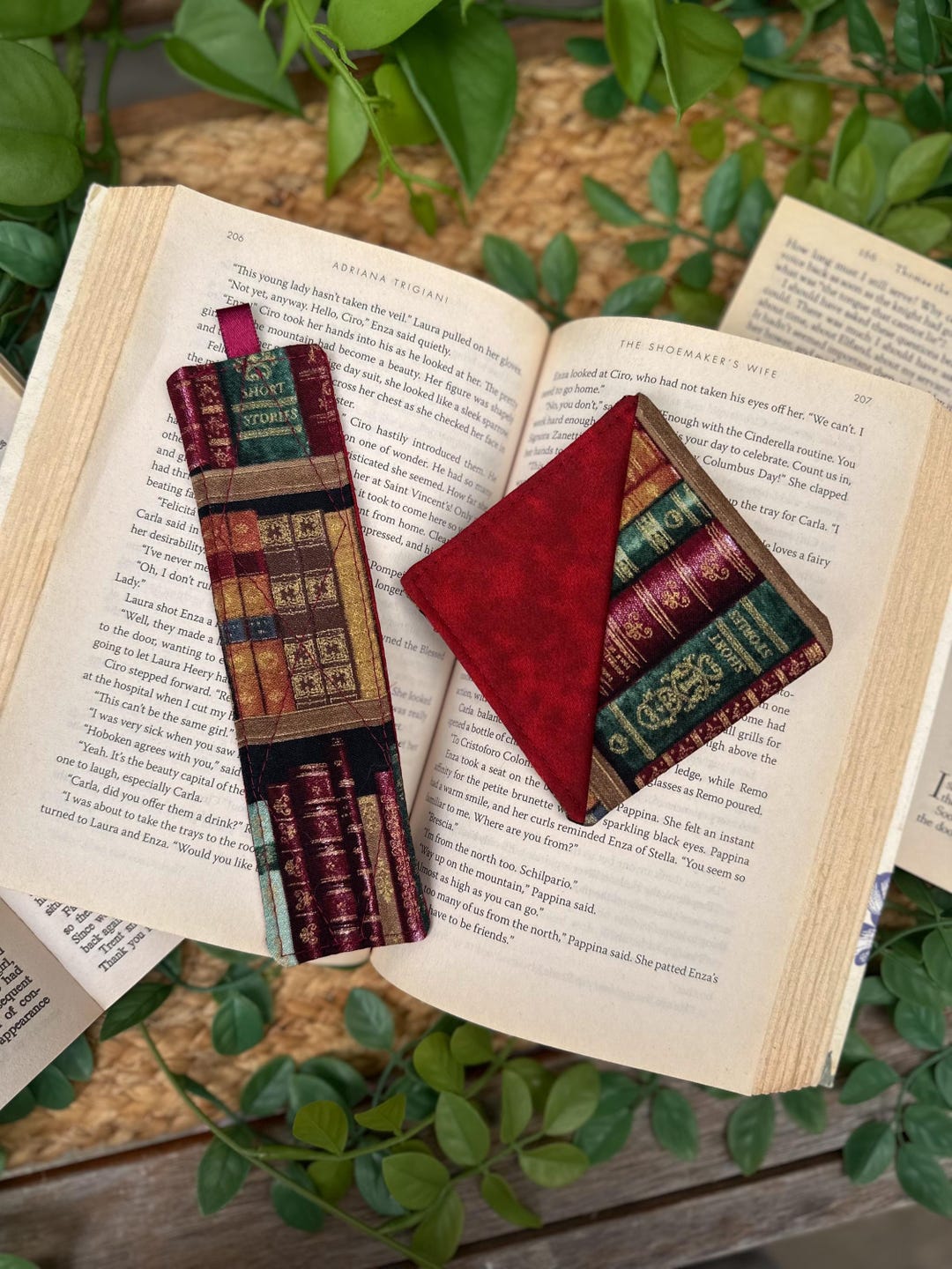 Book Print Bookmark, Floral Corner Bookmark, Fabric Bookmark, Book ...