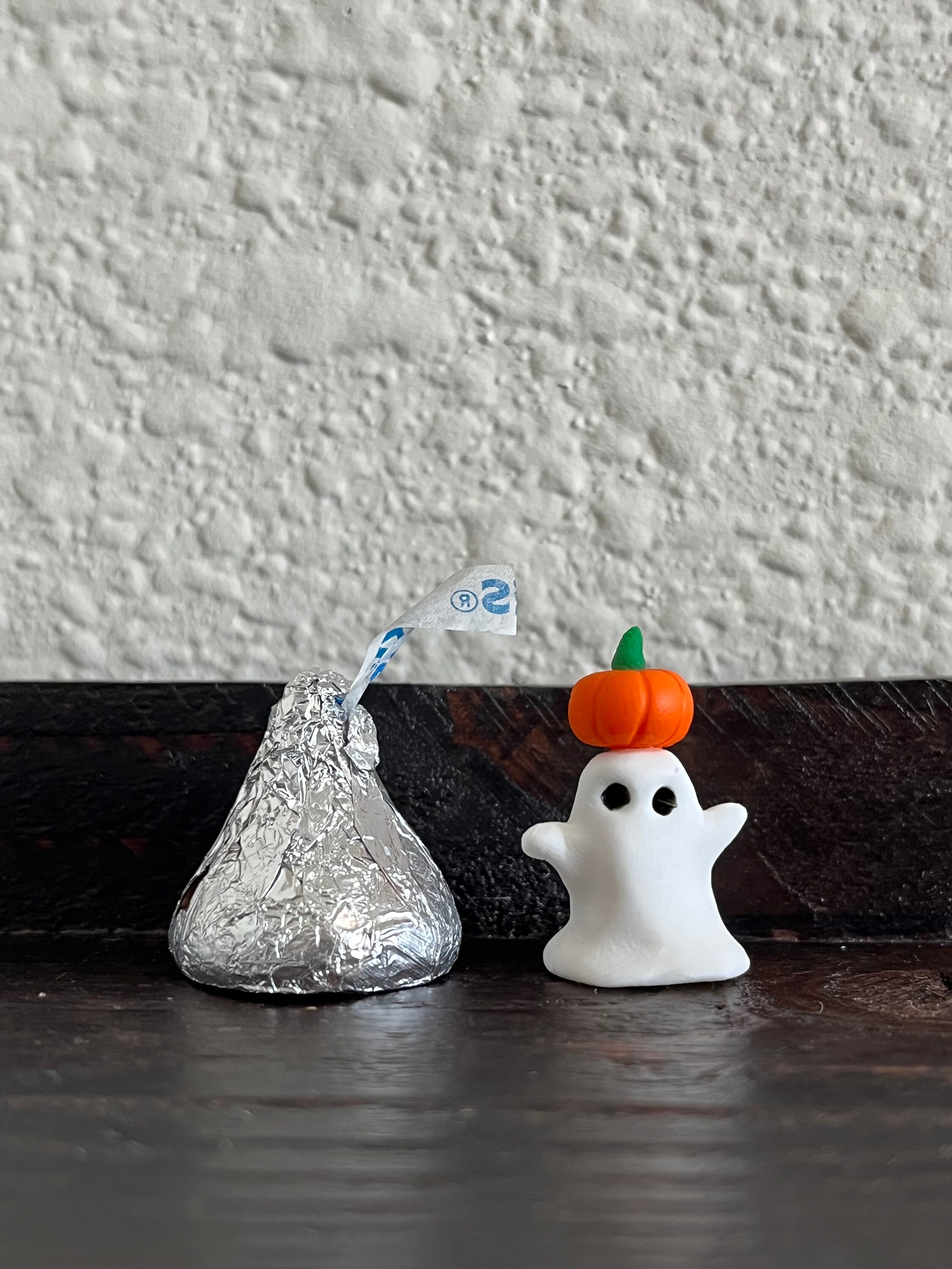 Mini Ghost Figurine Pumpkin - Etsy