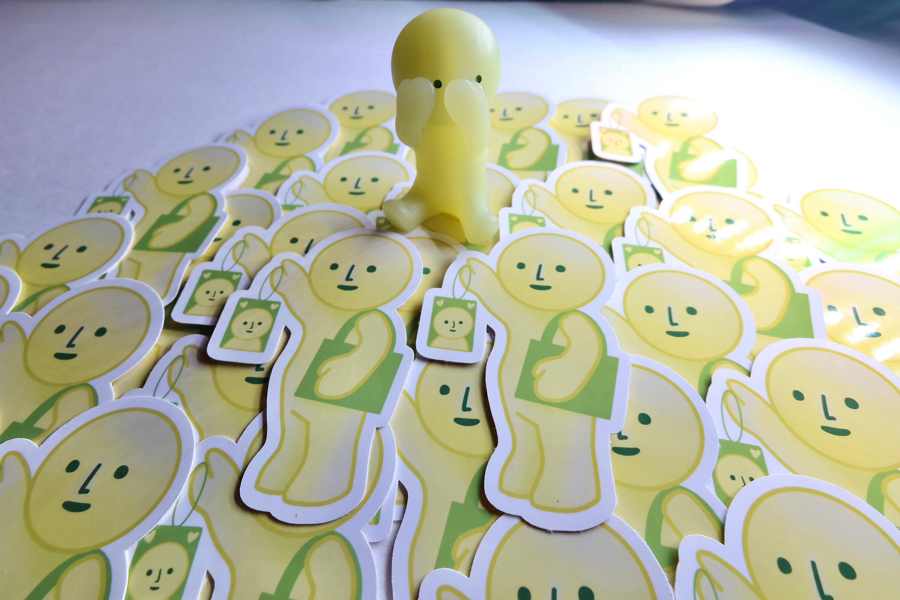 Kpop Stan Smiski Vinyl Sticker - Etsy