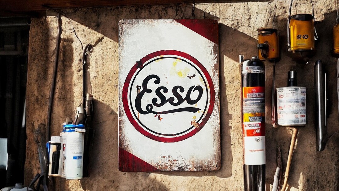 Vintage Esso Motor Oil Metal Sign | Automotive Signs | Gas & Oil Signs ...