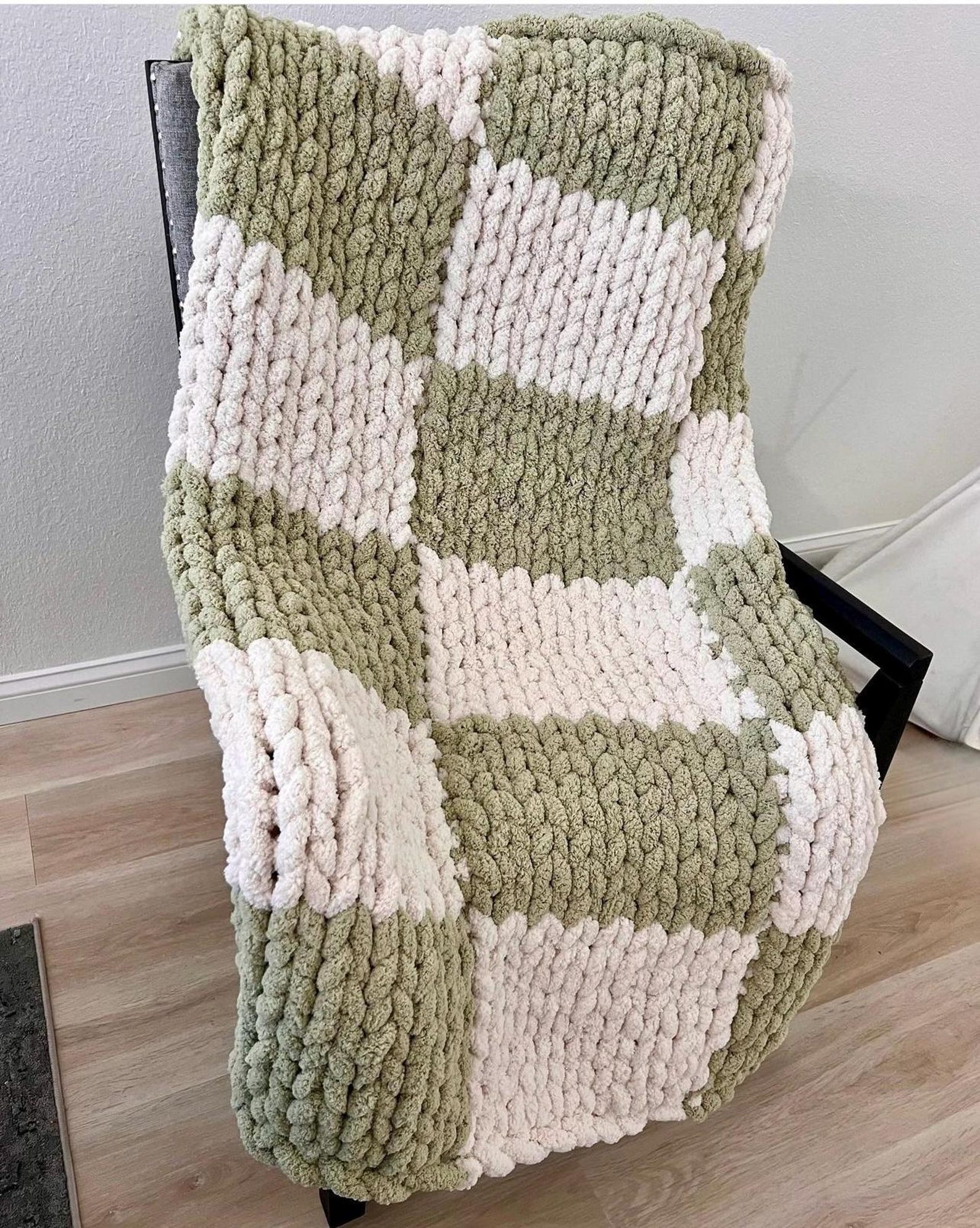 Checkered Chunky Knit Blanket - Etsy