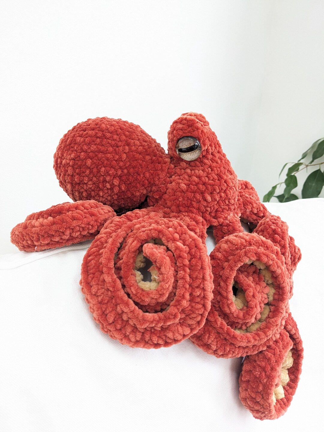 Hand Crochet Realistic Looking Octopus With Hand Painted Glass Eyes ...
