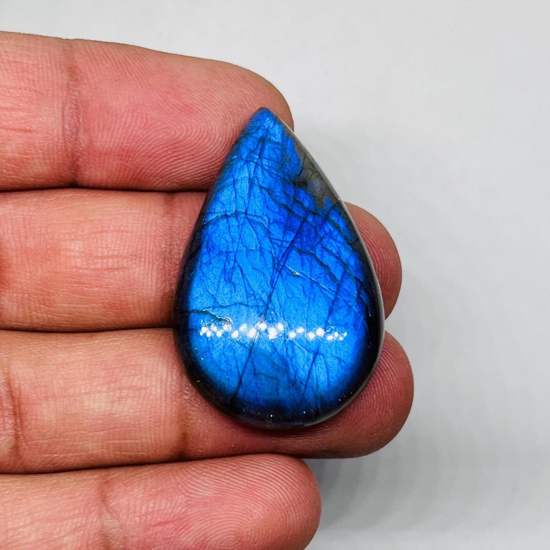 The ‘blue Enigma’ Cabochon – Unmatched Flash Labradorite With Blue ...