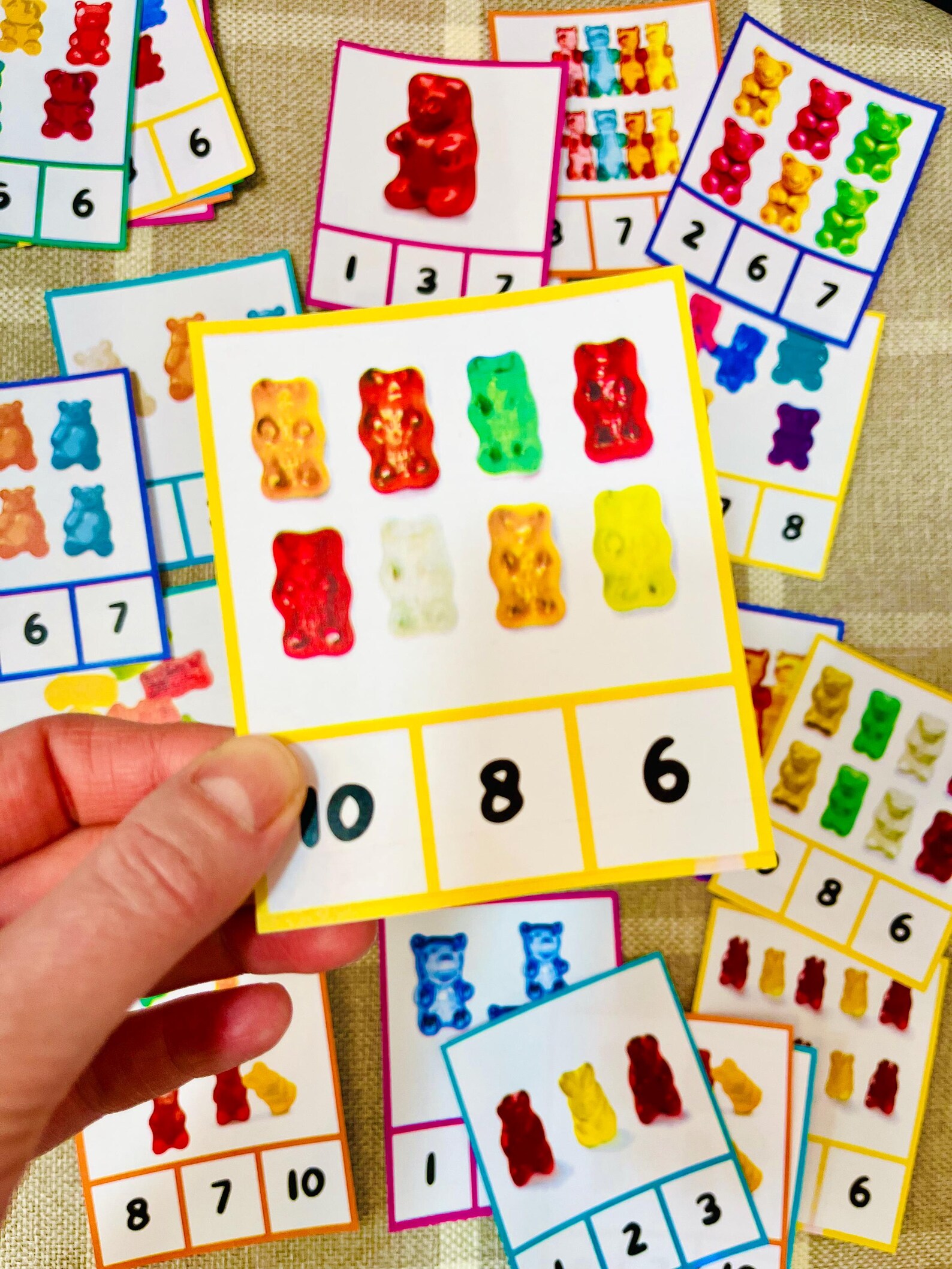 Count and Clip Gummy Bears Number Recognition Cards, Math Games Clip ...