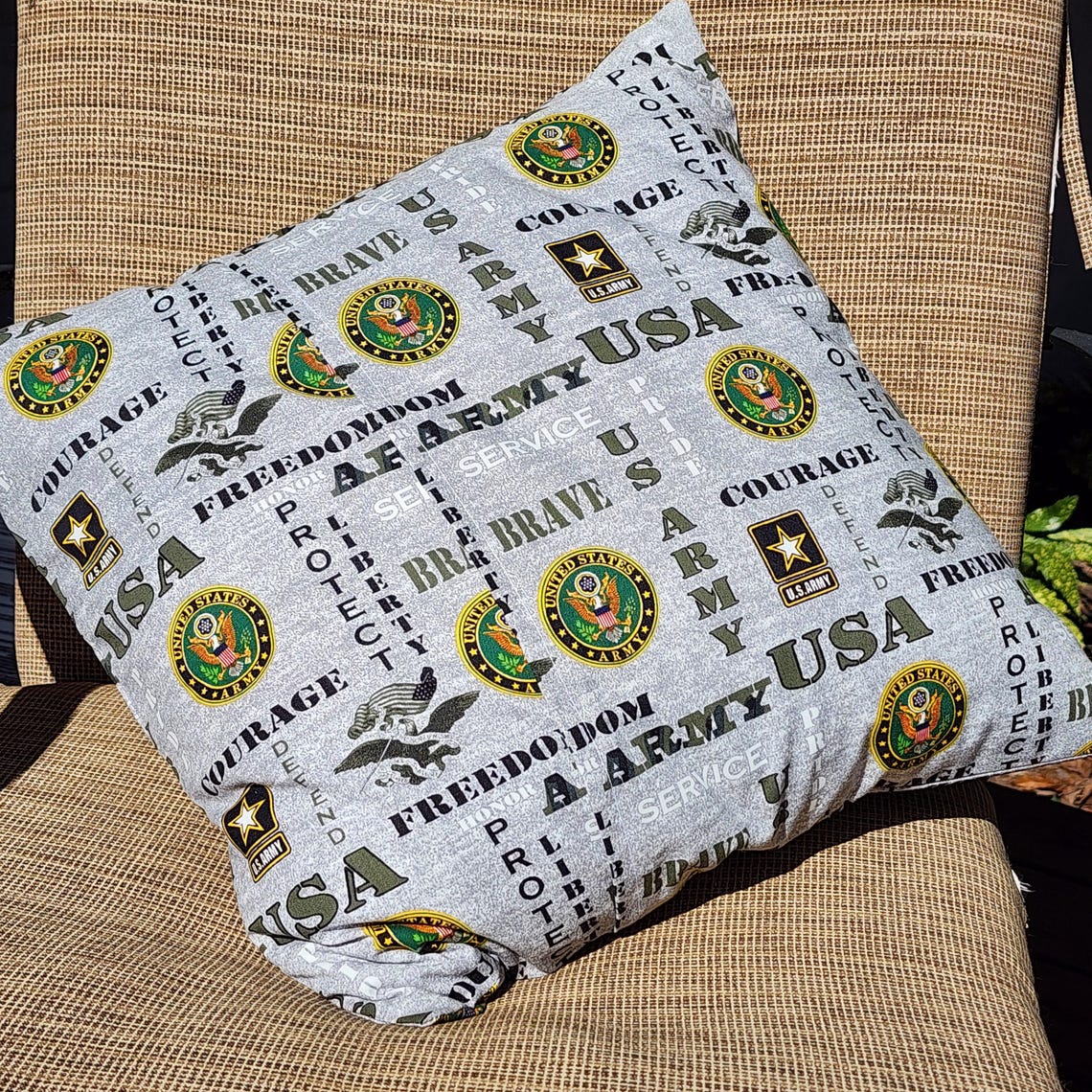 US Army Pillow Cover / Envelope Closure/ 16" X 16" or 18" X 18" / 100% ...