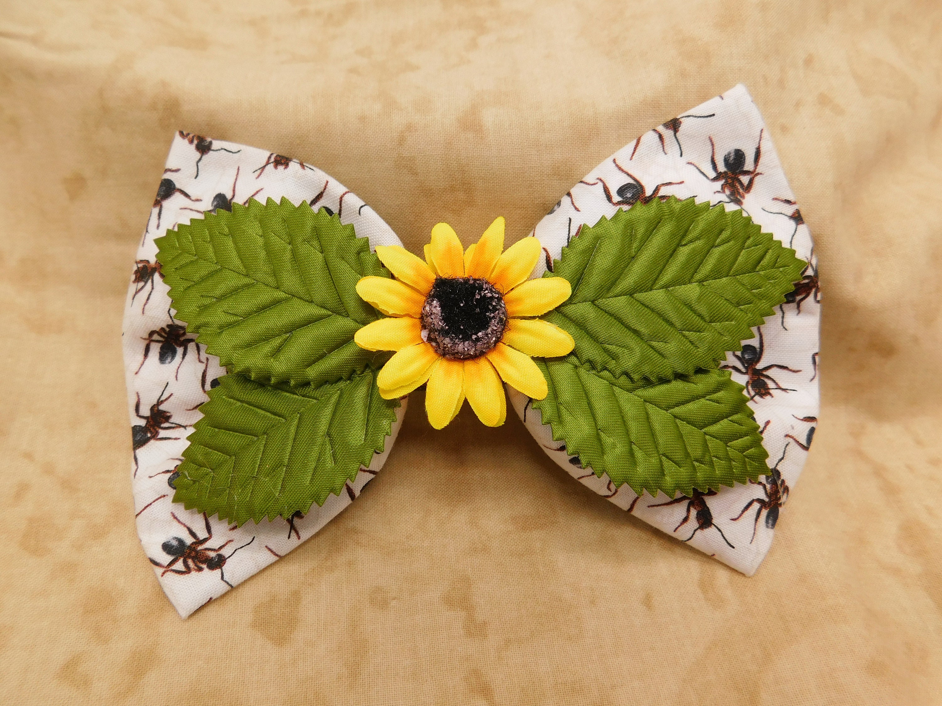 Ants, Ants and More Ants / Fabric Ant Hairbow - Etsy
