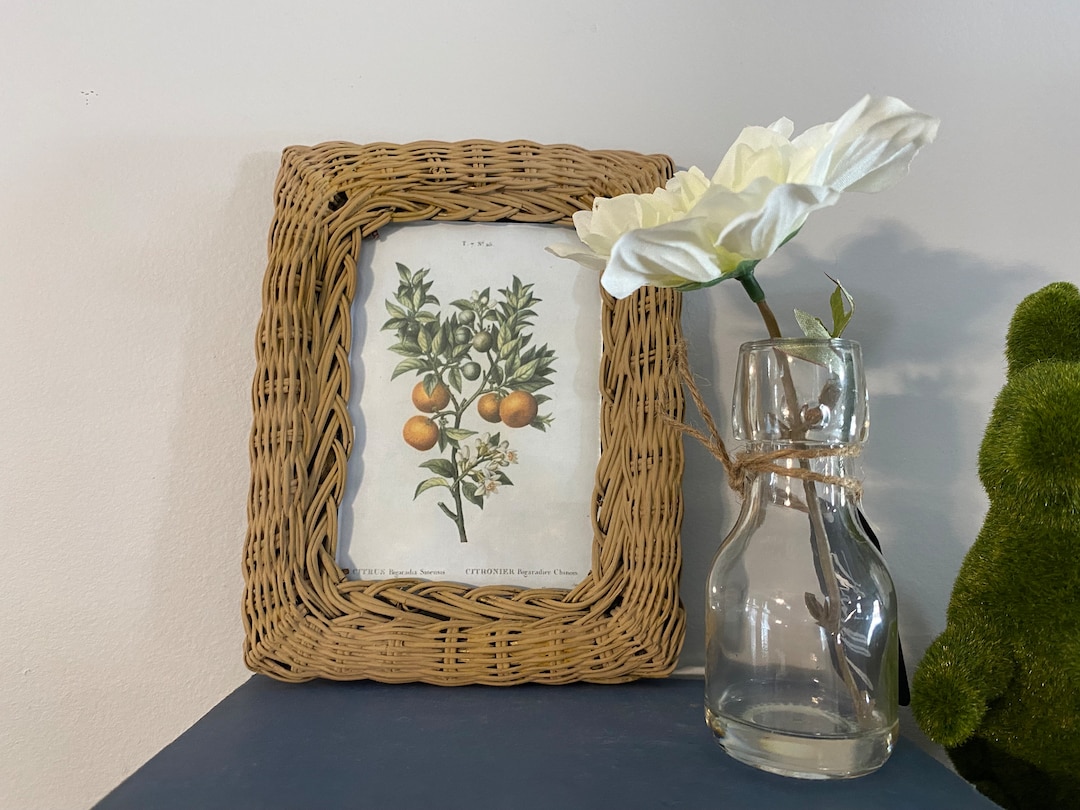 Boho Woven Ratan Frame, Vintage Wicker Photo Frame, Neutral Vintage Tan ...