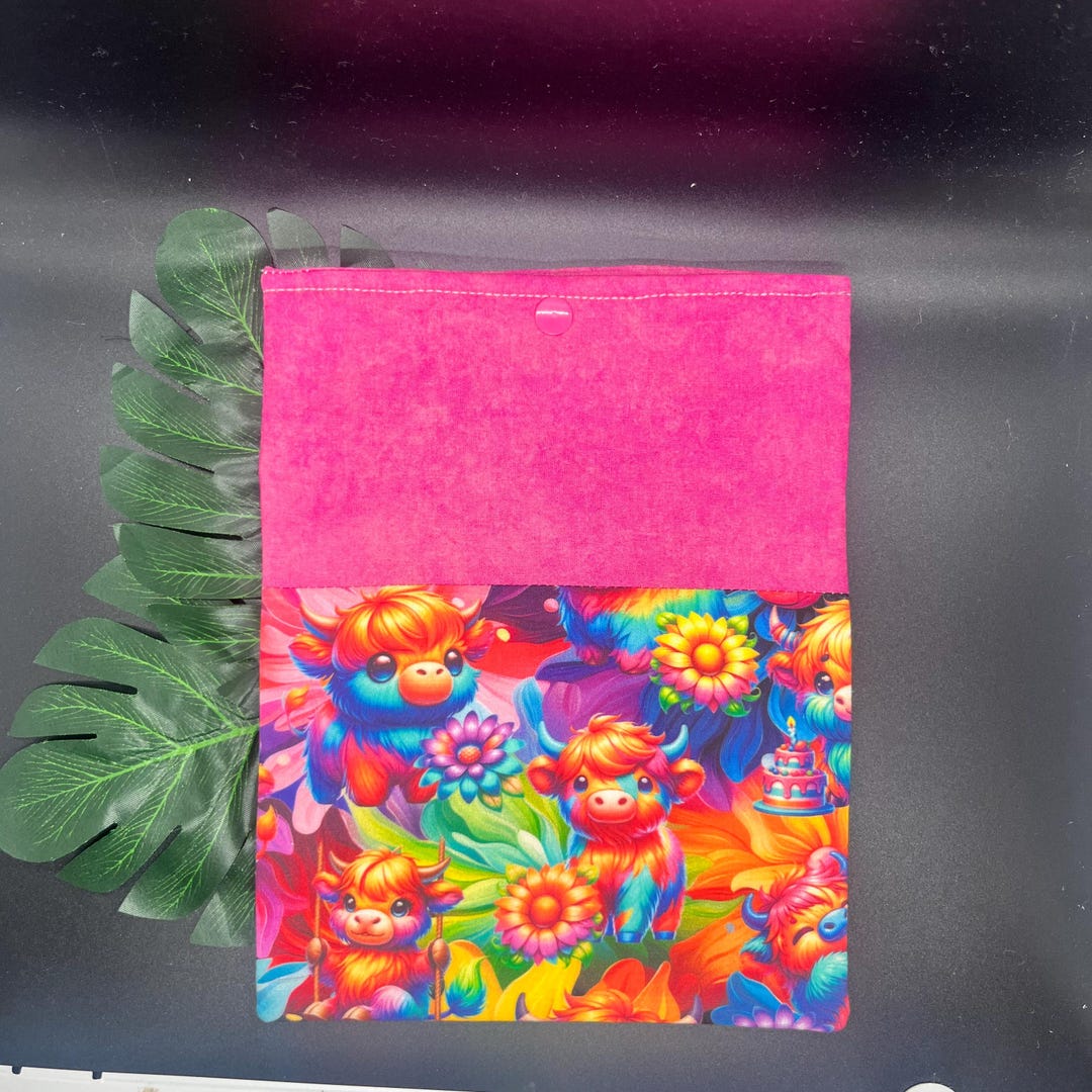 Highland Cows Lightly Padded Tablet Sleeve, Kindle Sleeve, Book Sleeve ...