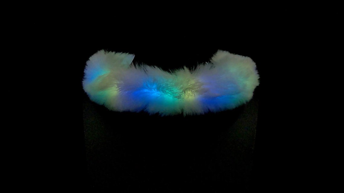 Animated Faux Fur Glow Choker Light up LED Wearable Necklace Accessory ...