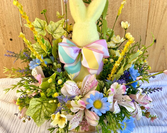 Bunny Centerpiece, Easter Centerpiece , Spring Centerpiece, Table Decor ...