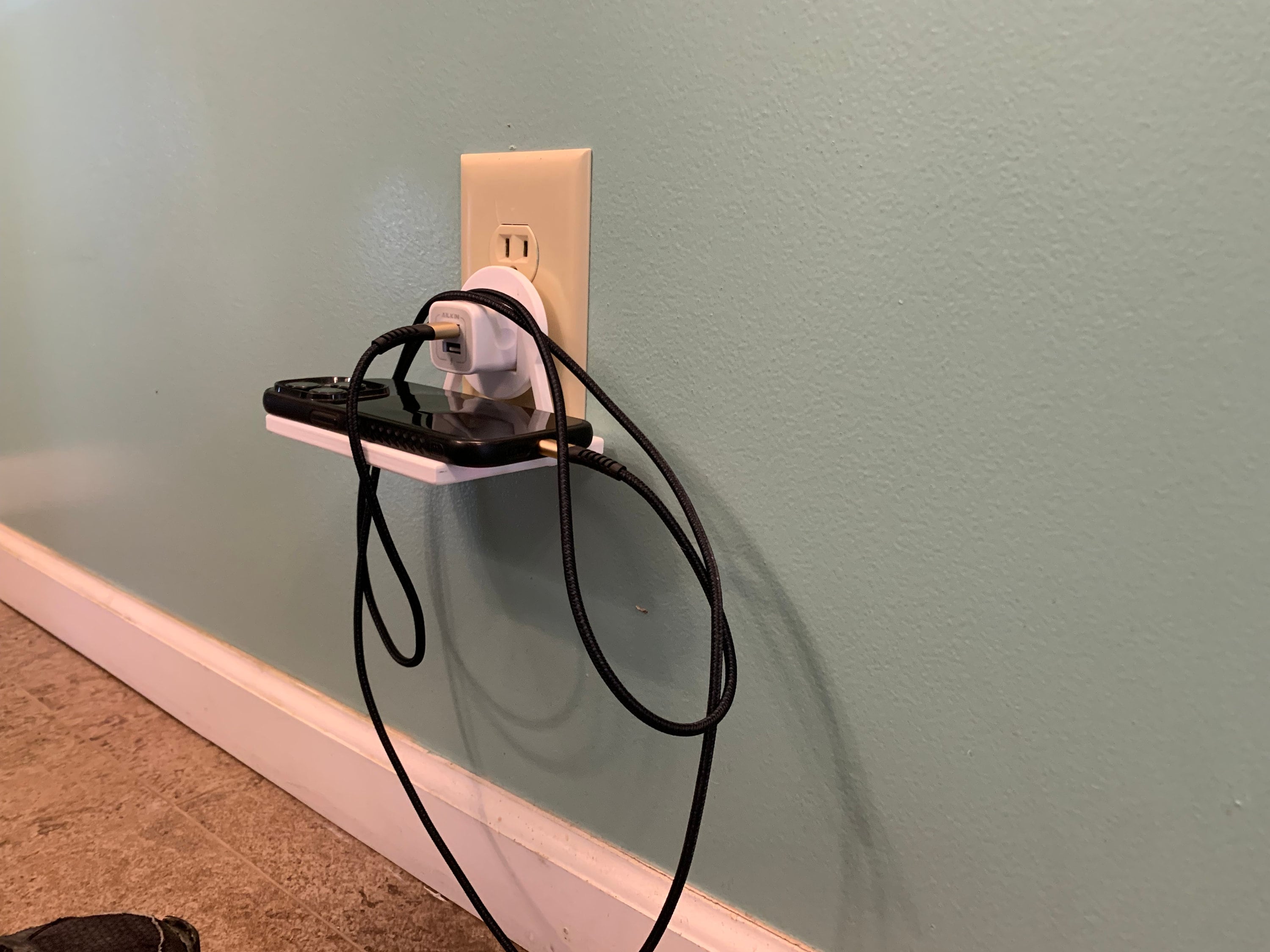 3D Printed Travel Phone Shelf – Hotel Room Phone Holder, Portable ...