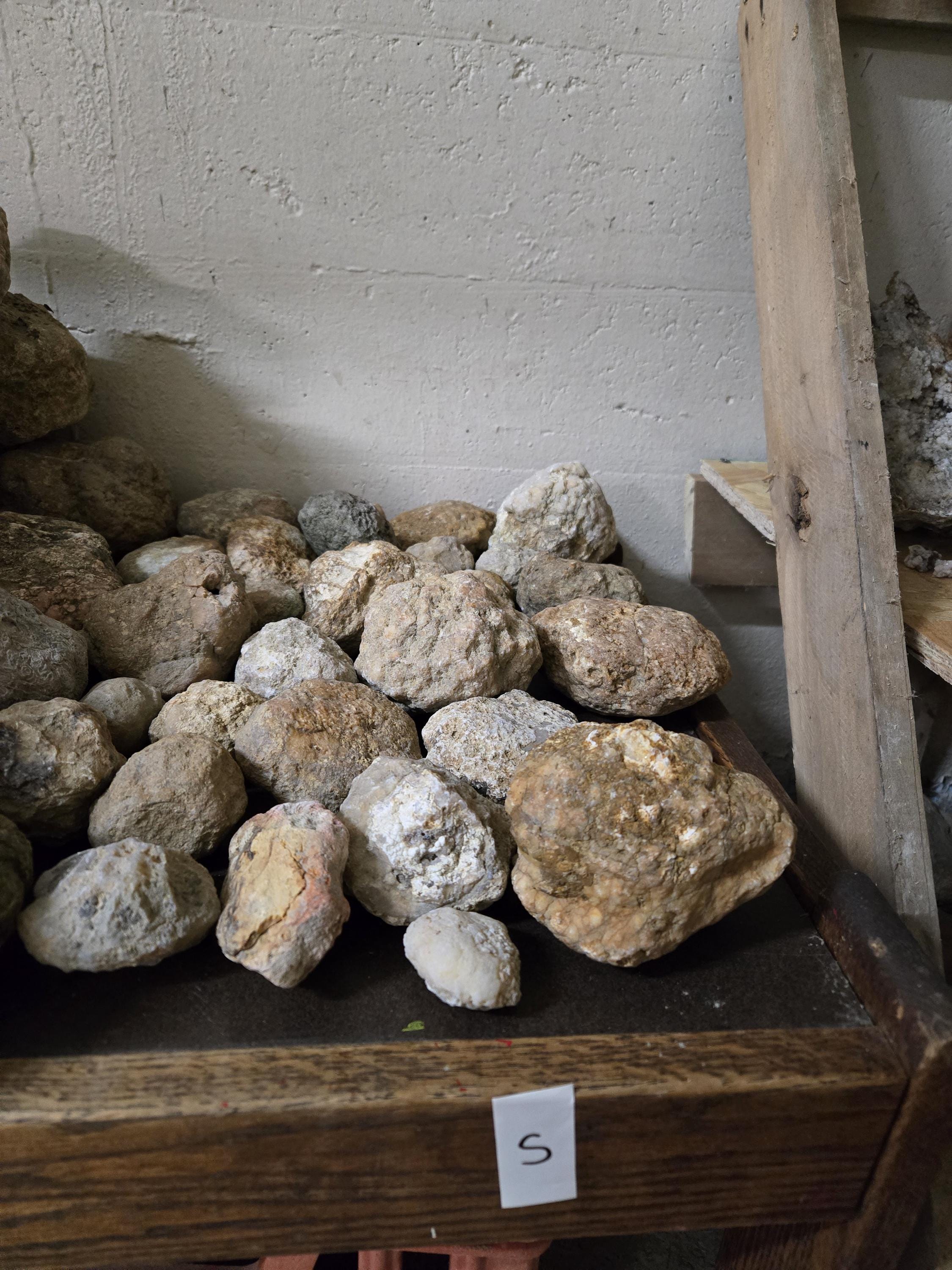Impressive Geodes for Unique Mineral Collectors - Etsy